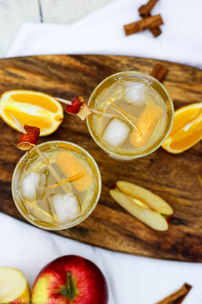 Winterlicher Apfel-Zimt-Cocktail mit Sinalco - C&B with Andrea